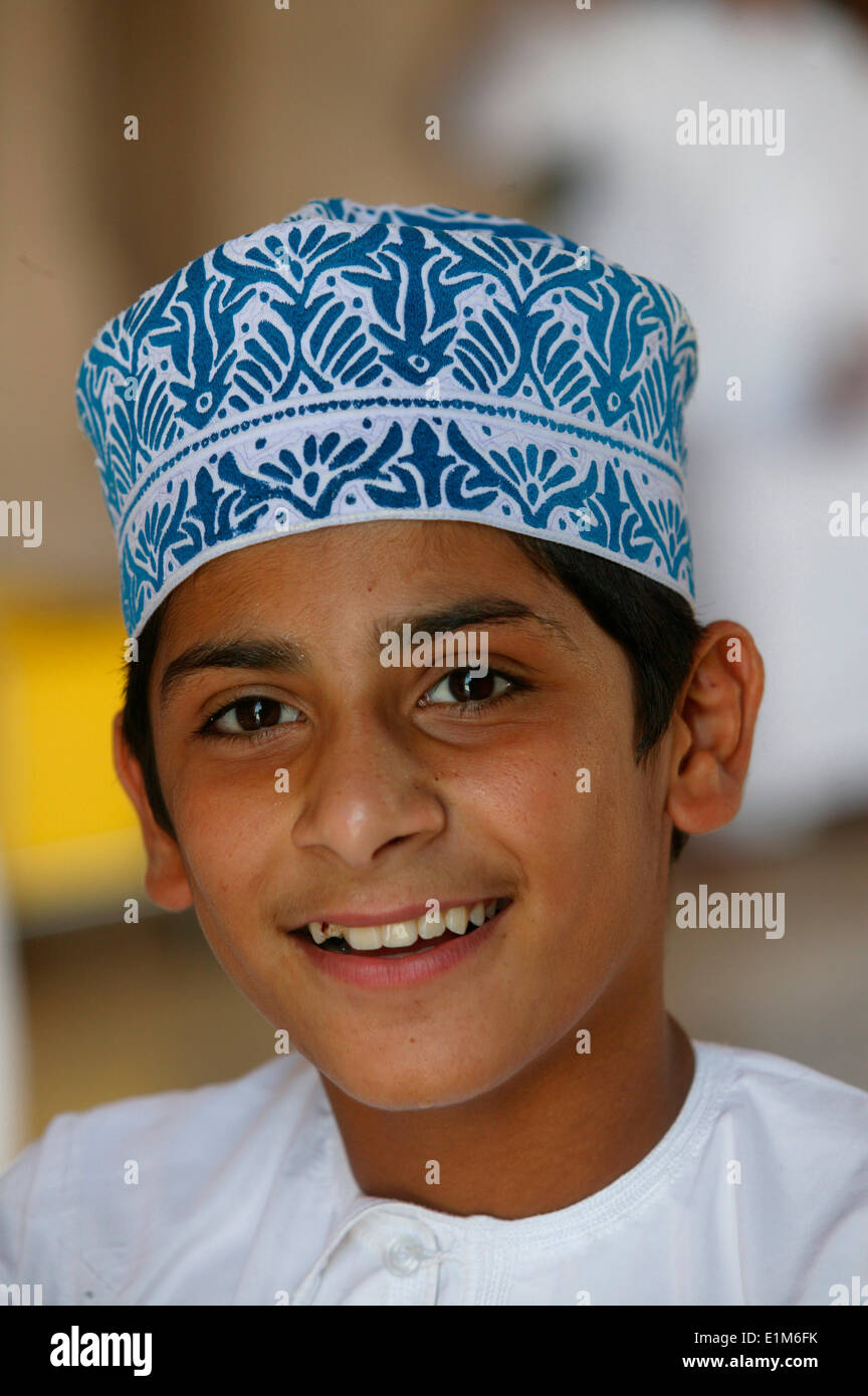 Omani boy smiling hi-res stock photography and images - Alamy