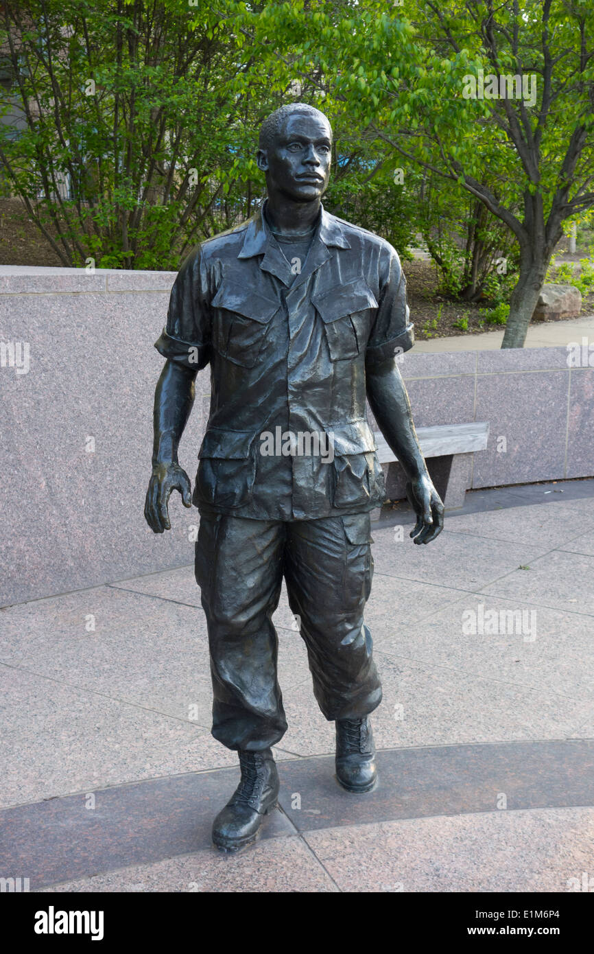 Vietnam Veterans' memorial statue in Pittsburgh PA Stock Photo - Alamy