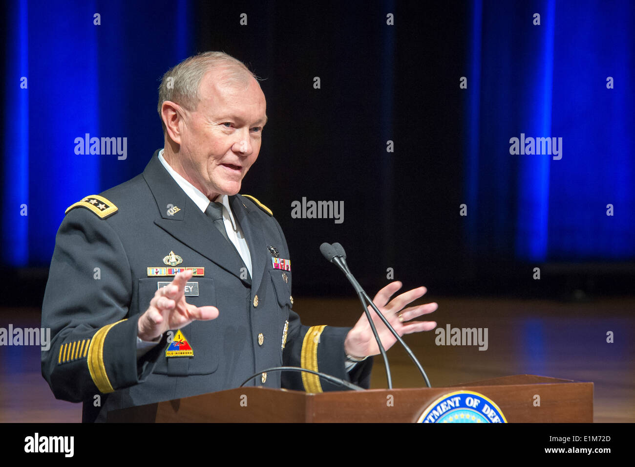Chairman of the Joint Chiefs of Staff U.S. Army Gen. Martin E. Dempsey ...