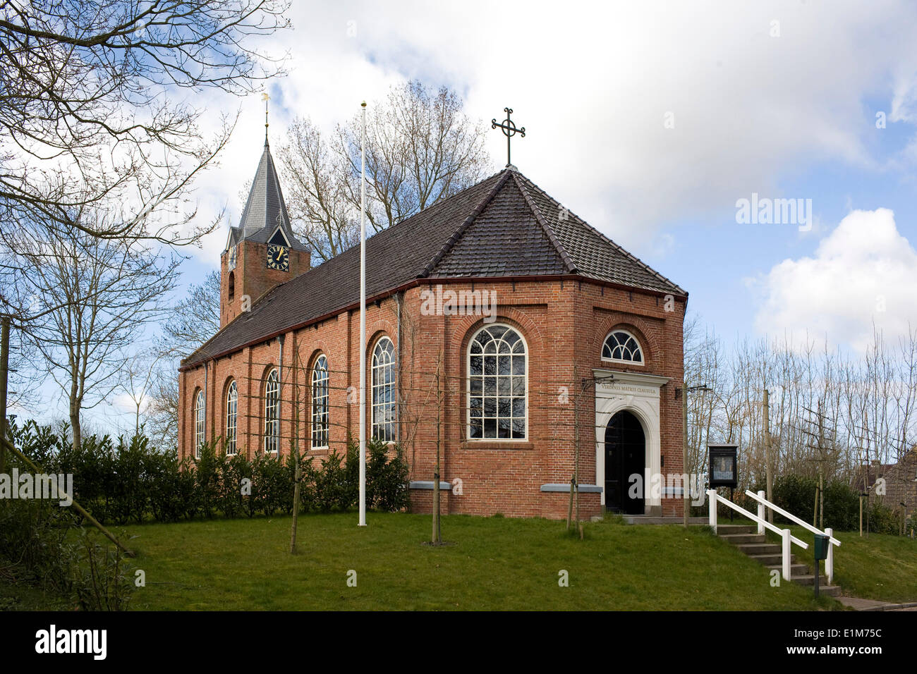 Enclosed parish hi-res stock photography and images - Alamy