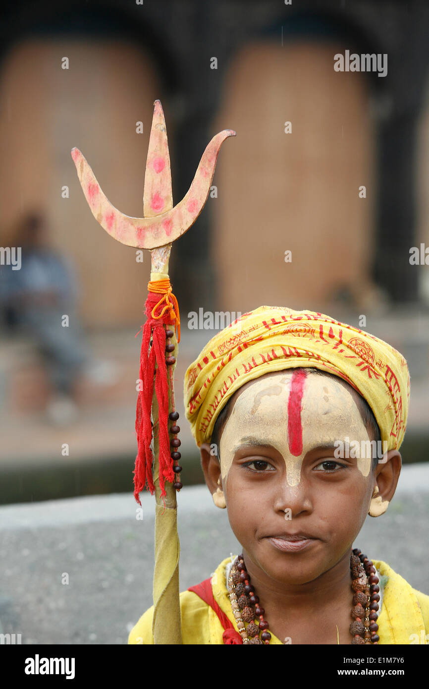 Sadhu child hi-res stock photography and images - Alamy