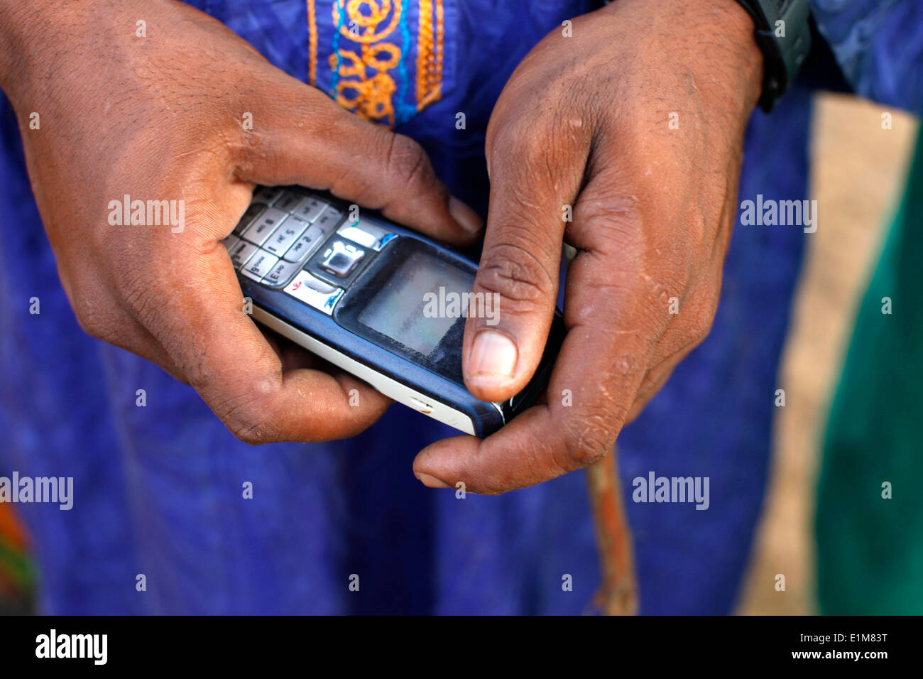 Cell phone africa village hi-res stock photography and images - Alamy