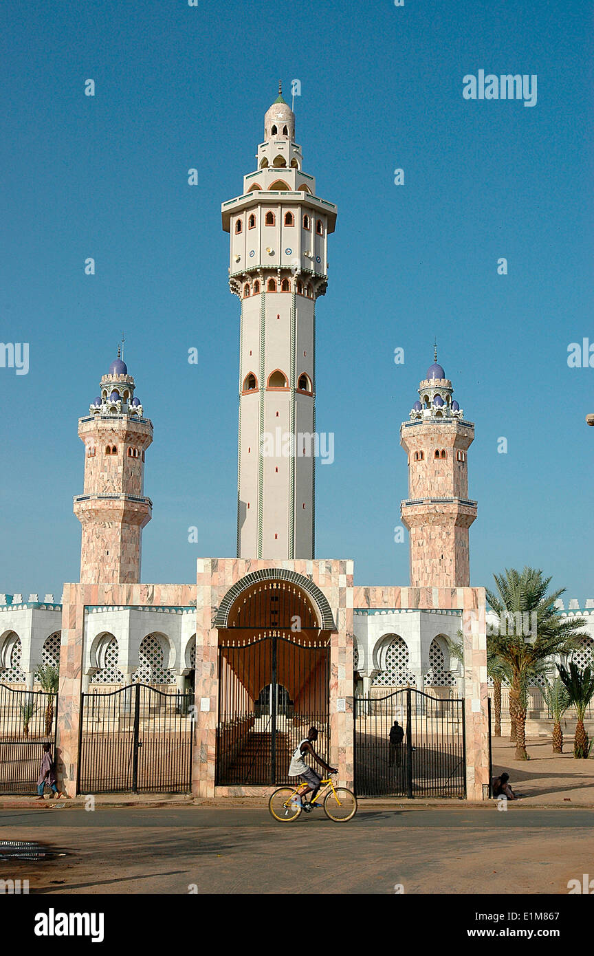The great mosque touba hi-res stock photography and images - Alamy