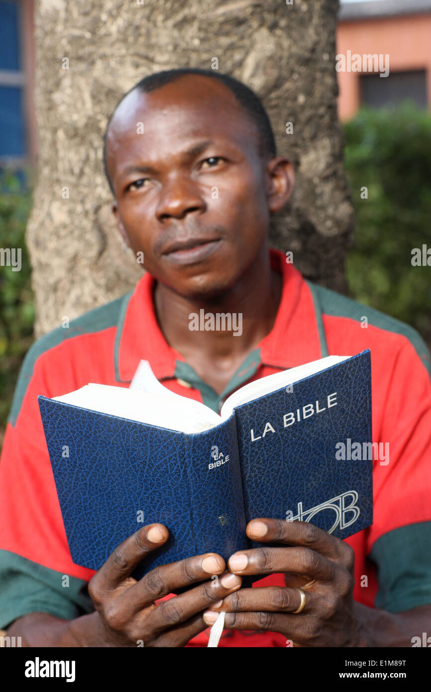 Man bible hi-res stock photography and images - Alamy