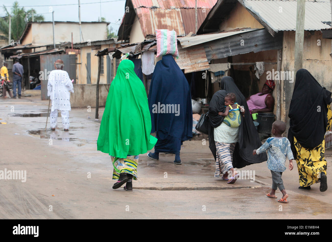 Muslim women in the street Stock Photo - Alamy