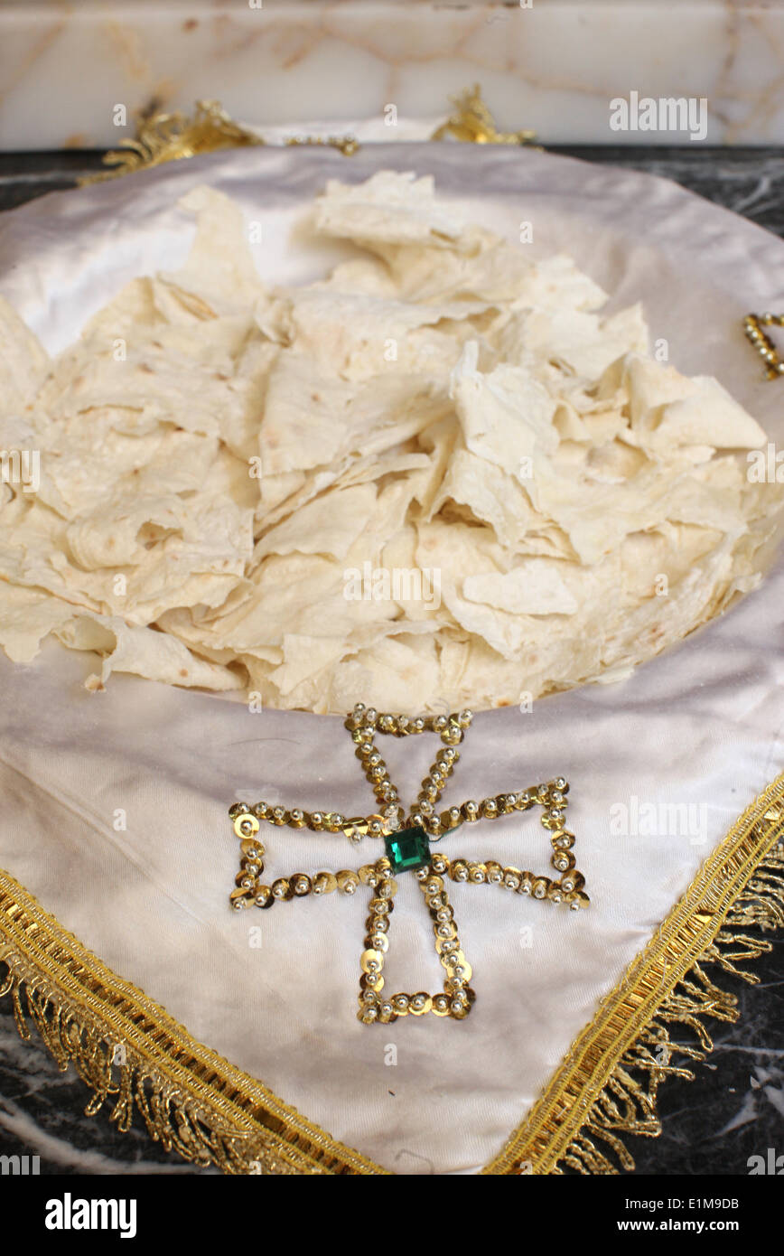 Catholic holy communion bread hi-res stock photography and images - Alamy