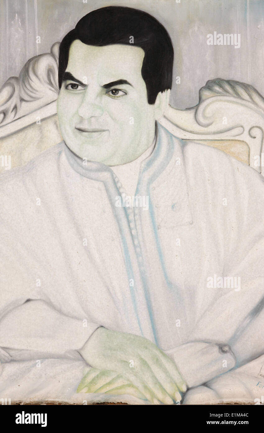 Dictator portrait painting hi-res stock photography and images - Alamy