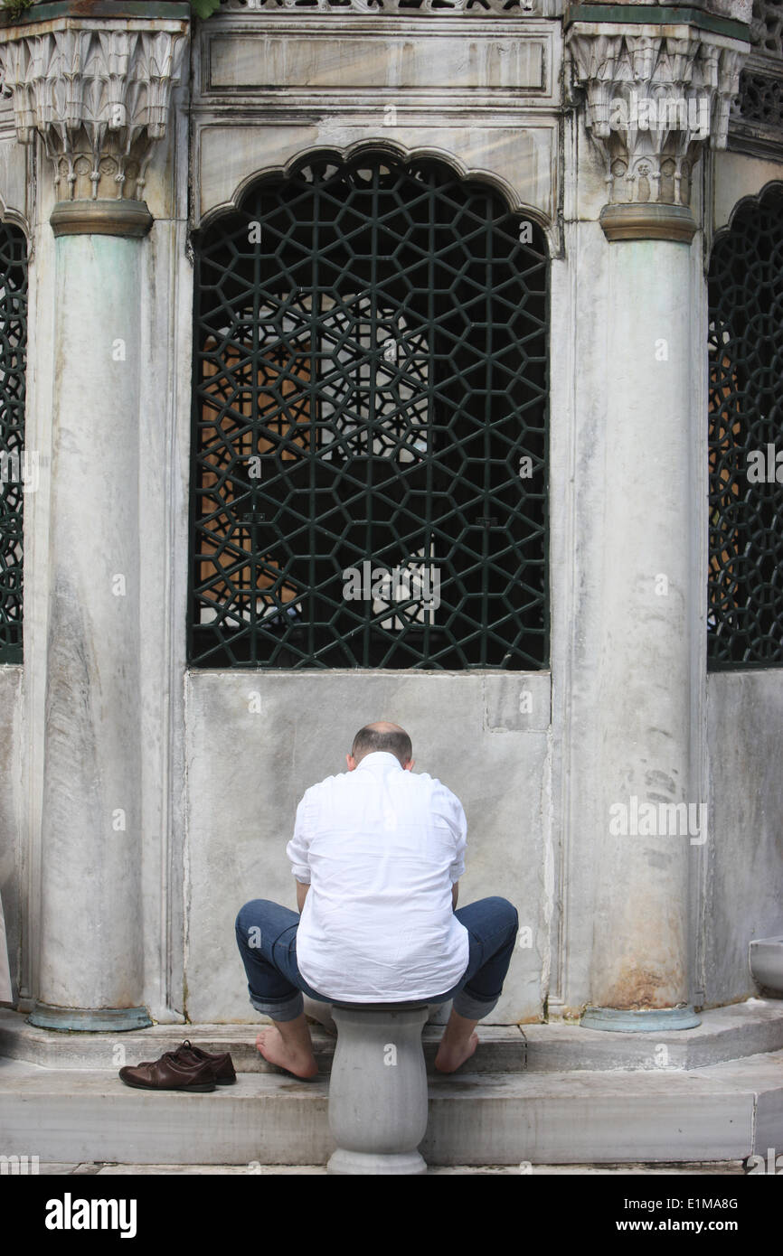 Ablutions hi-res stock photography and images - Alamy