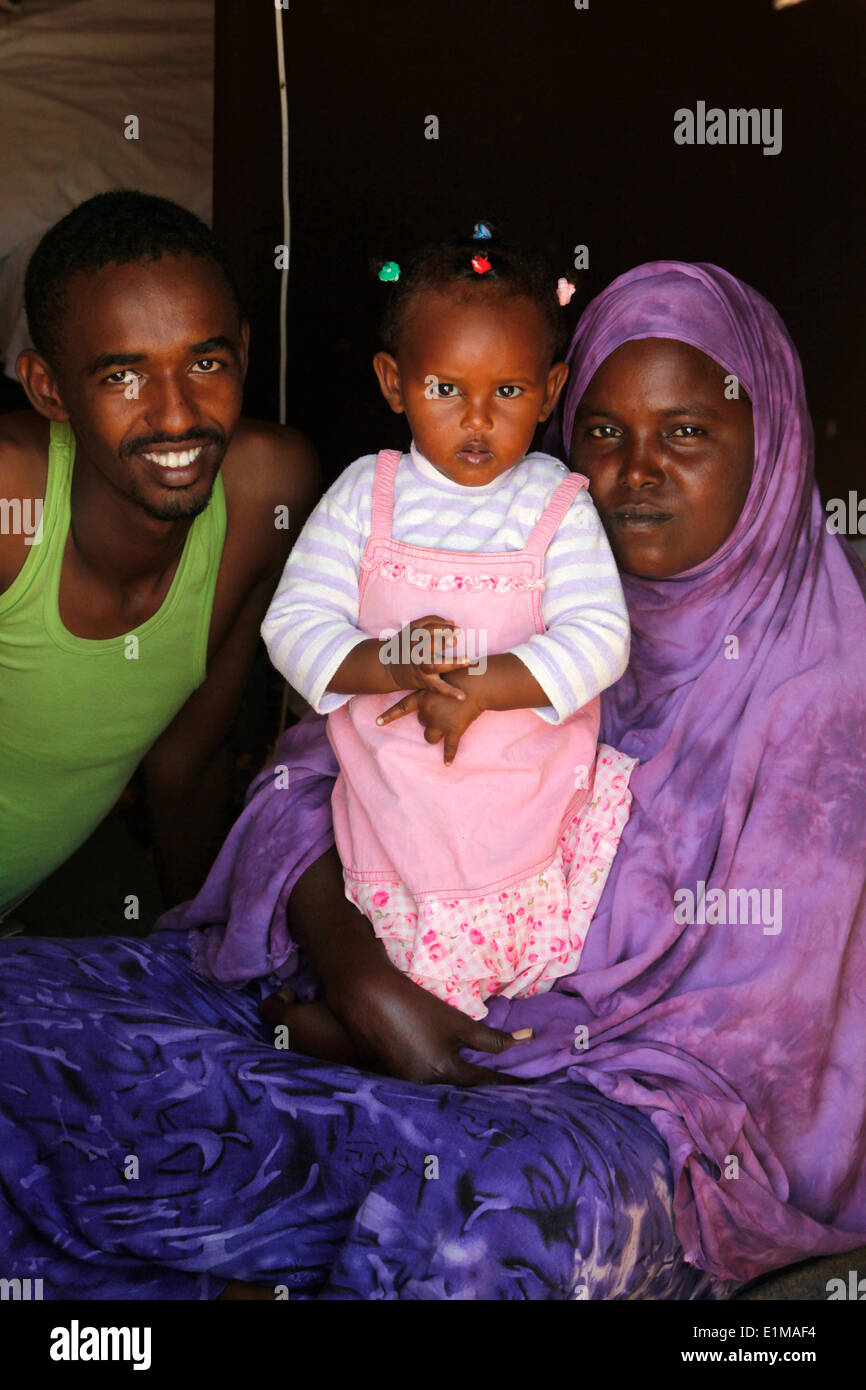 Somali mother and child hi-res stock photography and images - Alamy