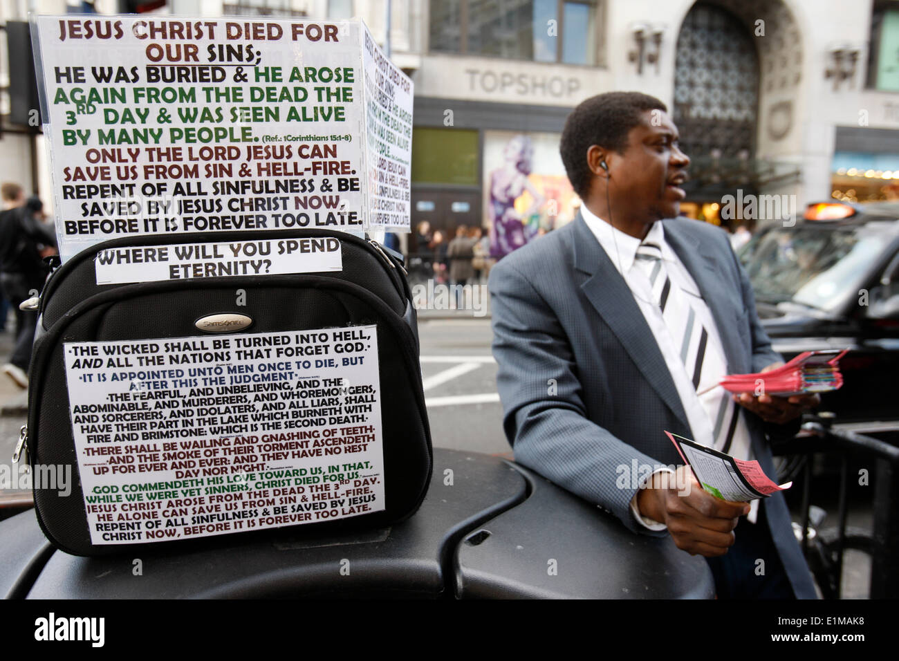 Man street preacher preaching hi-res stock photography and images - Alamy