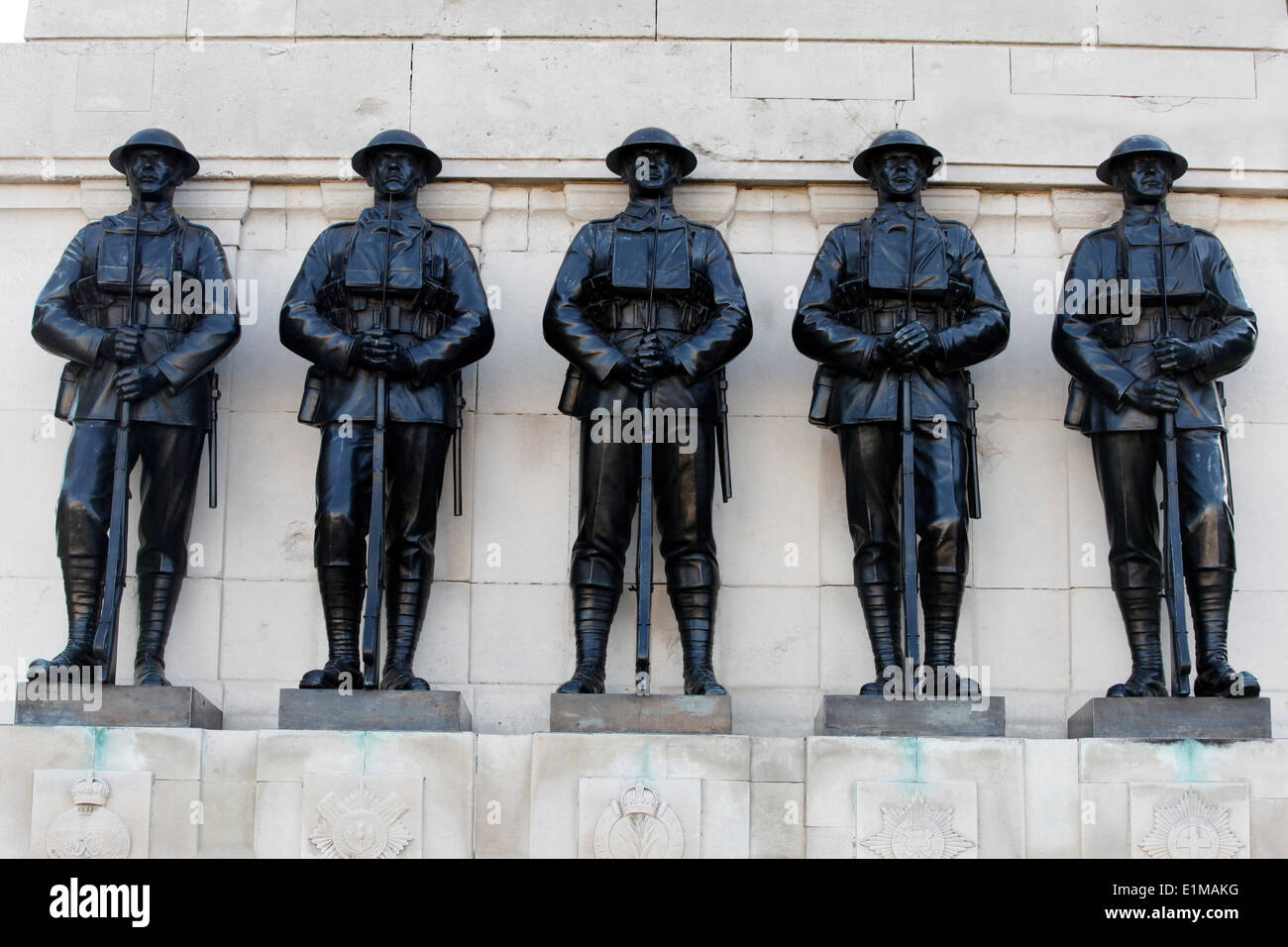 Guards memorial monument hi-res stock photography and images - Alamy