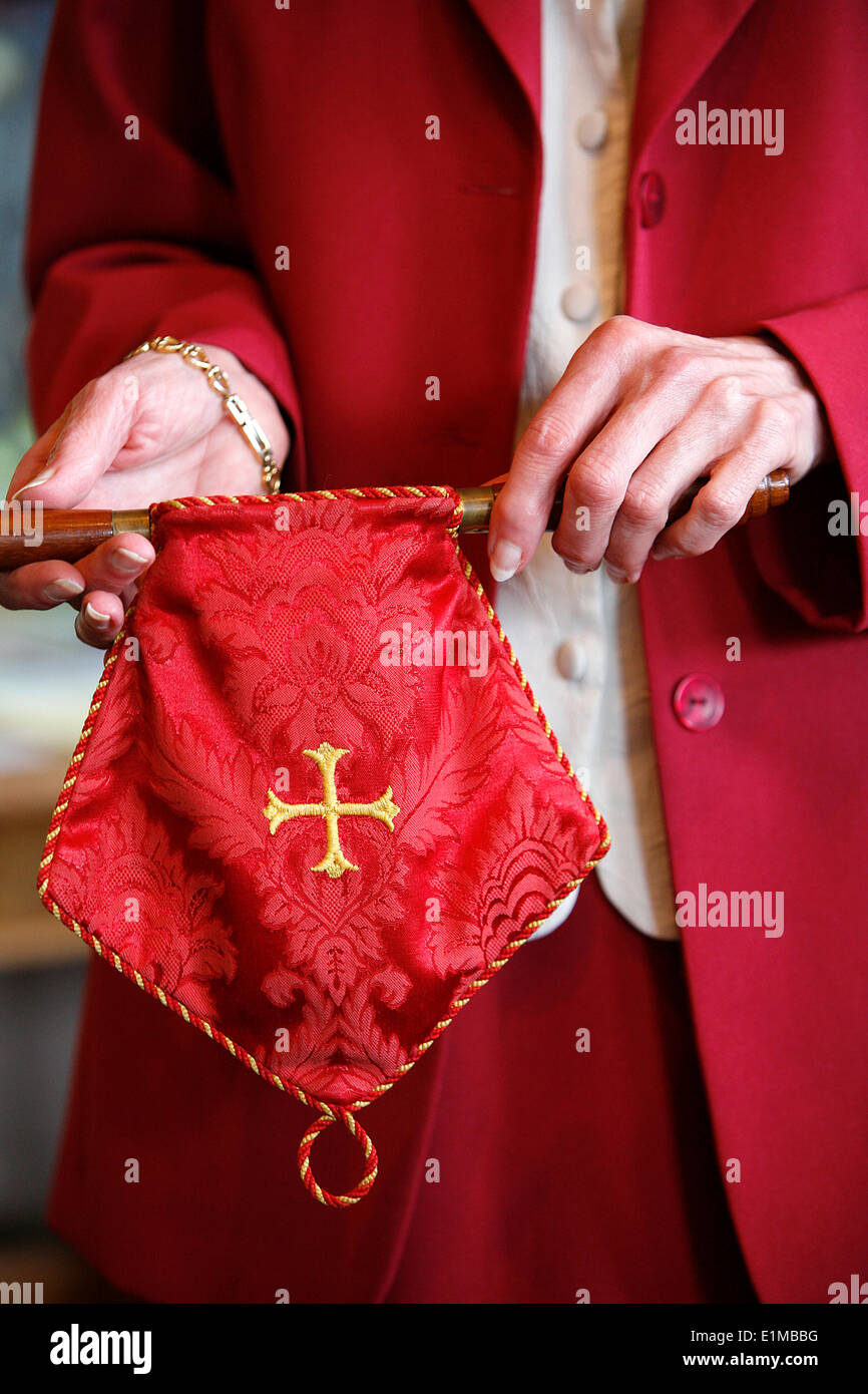 Collection in church hi-res stock photography and images - Alamy