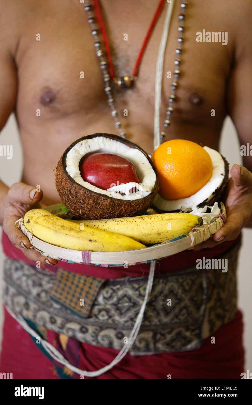 Brahmin priest in Highgate Hill Hindu temple, London Stock Photo - Alamy