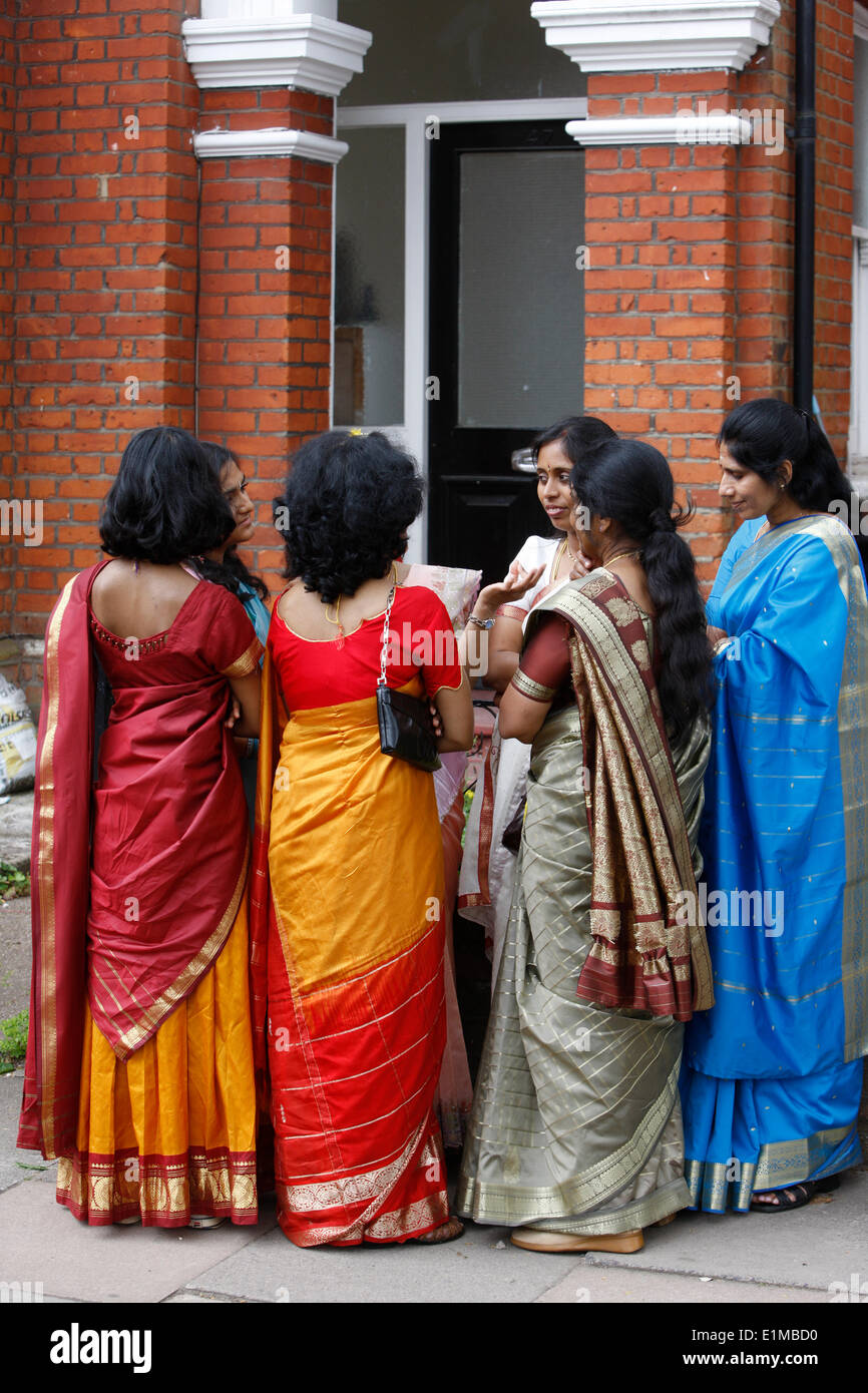 Tamil women in London Stock Photo - Alamy