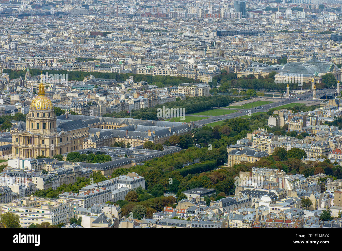 Palais des invalides hi-res stock photography and images - Alamy