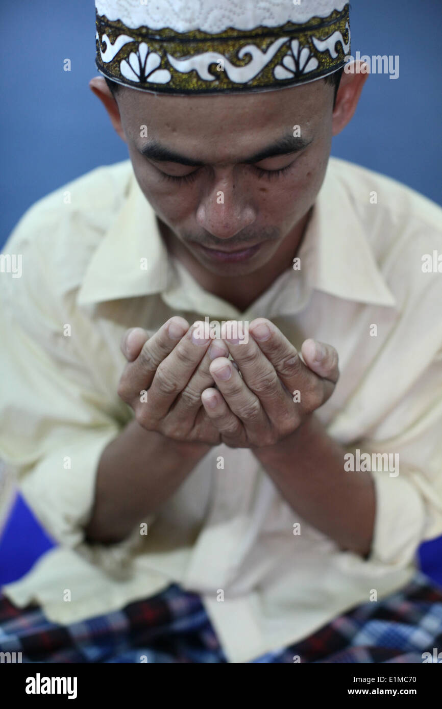 Five times prayer hi-res stock photography and images - Alamy