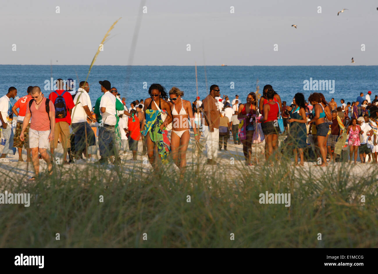 South american woman beach hi-res stock photography and images - Alamy