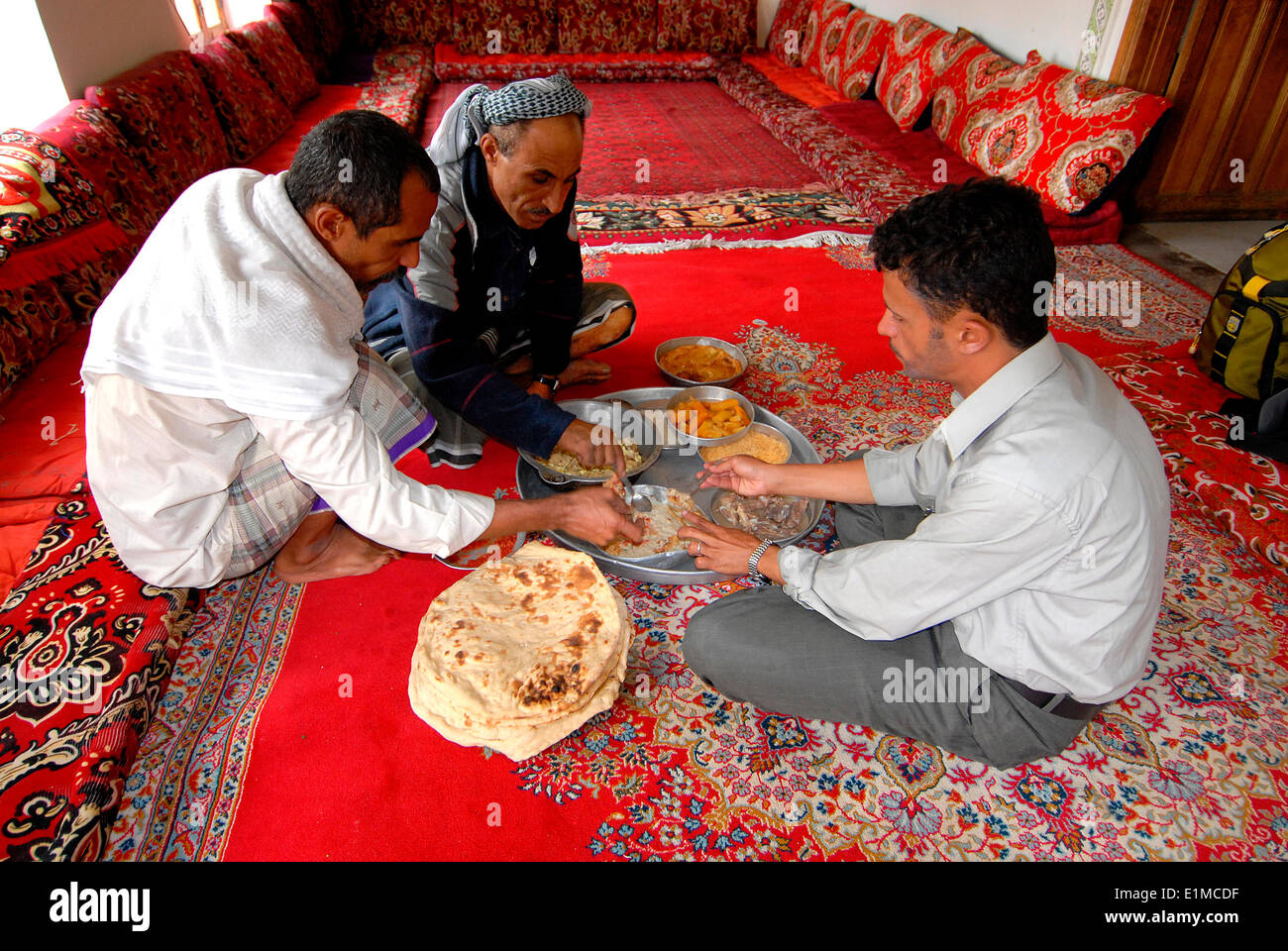 Yemenite hi-res stock photography and images - Alamy