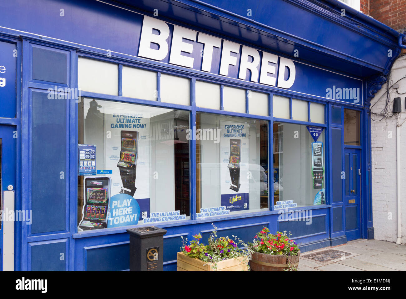 Betfred Bookmaker High Resolution Stock Photography and Images - Alamy