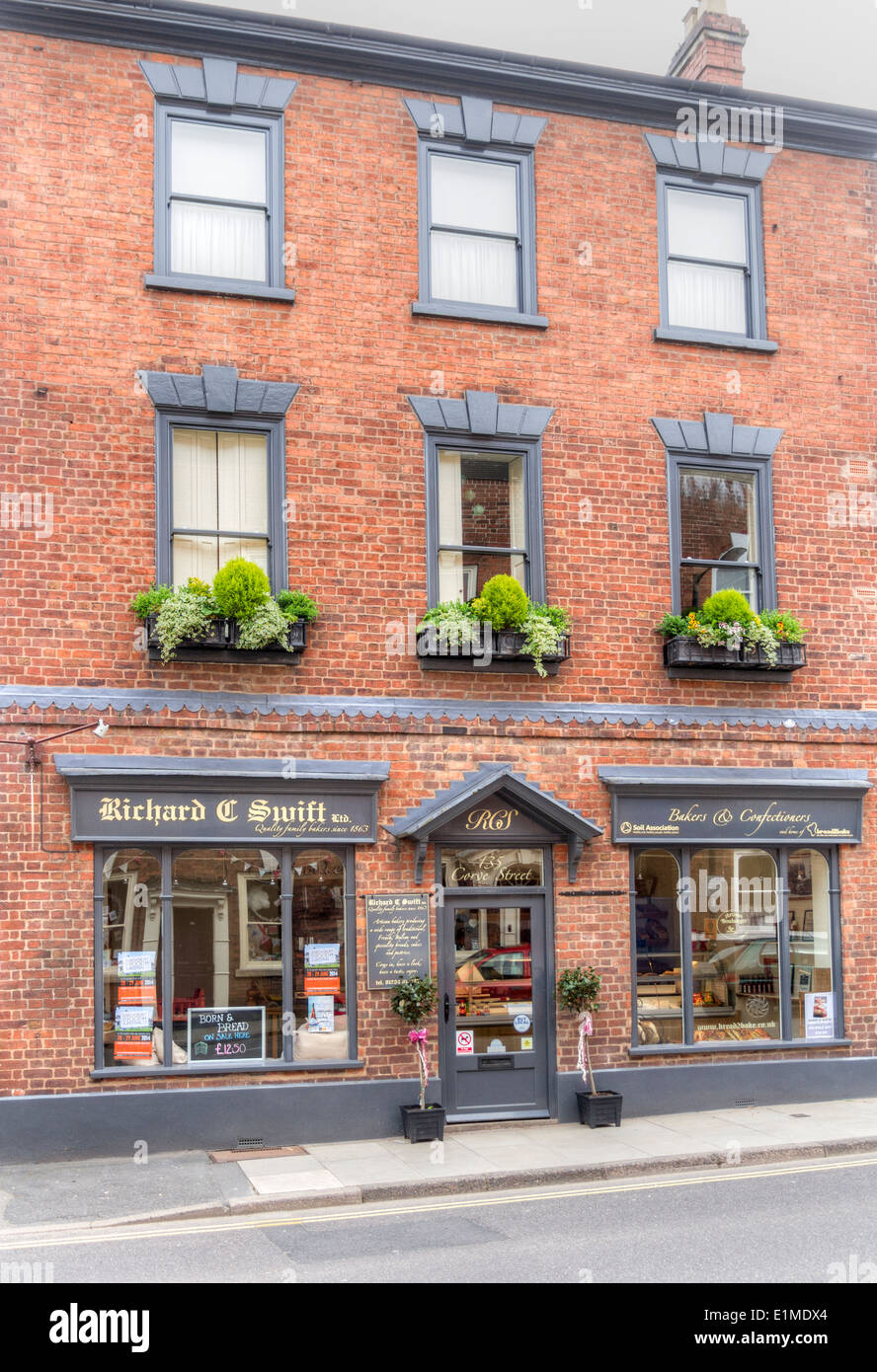 Quality bakers hi-res stock photography and images - Alamy