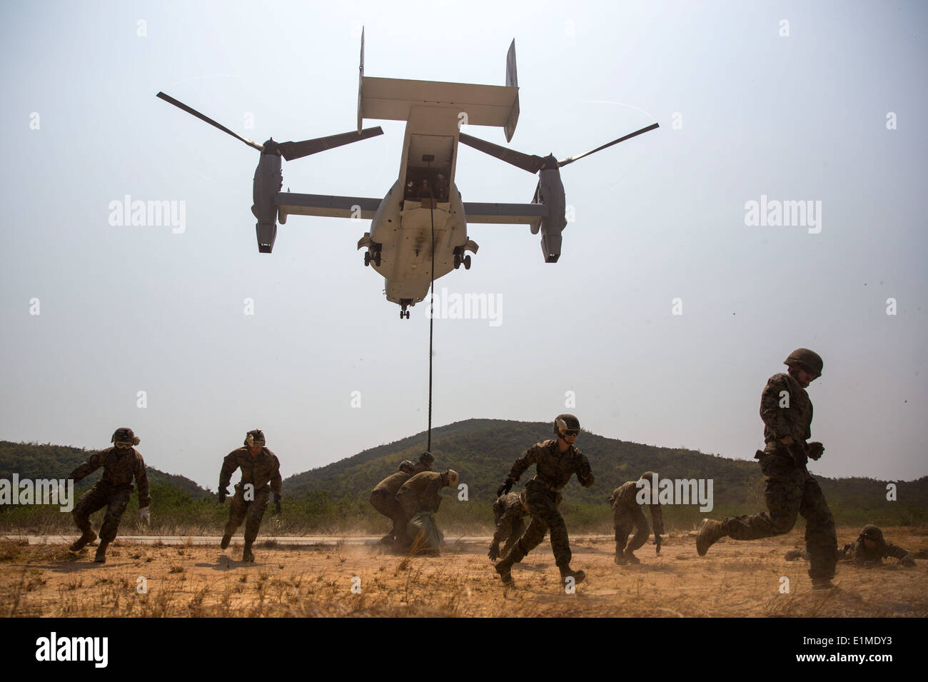 U.S. Marines with the 3rd Reconnaissance Battalion, 3rd Marine Division ...