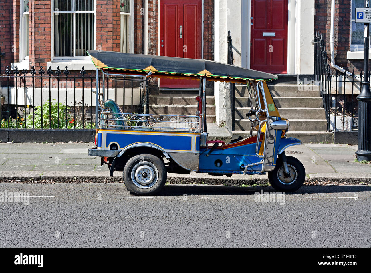 3 wheeled vehicle hi-res stock photography and images - Alamy