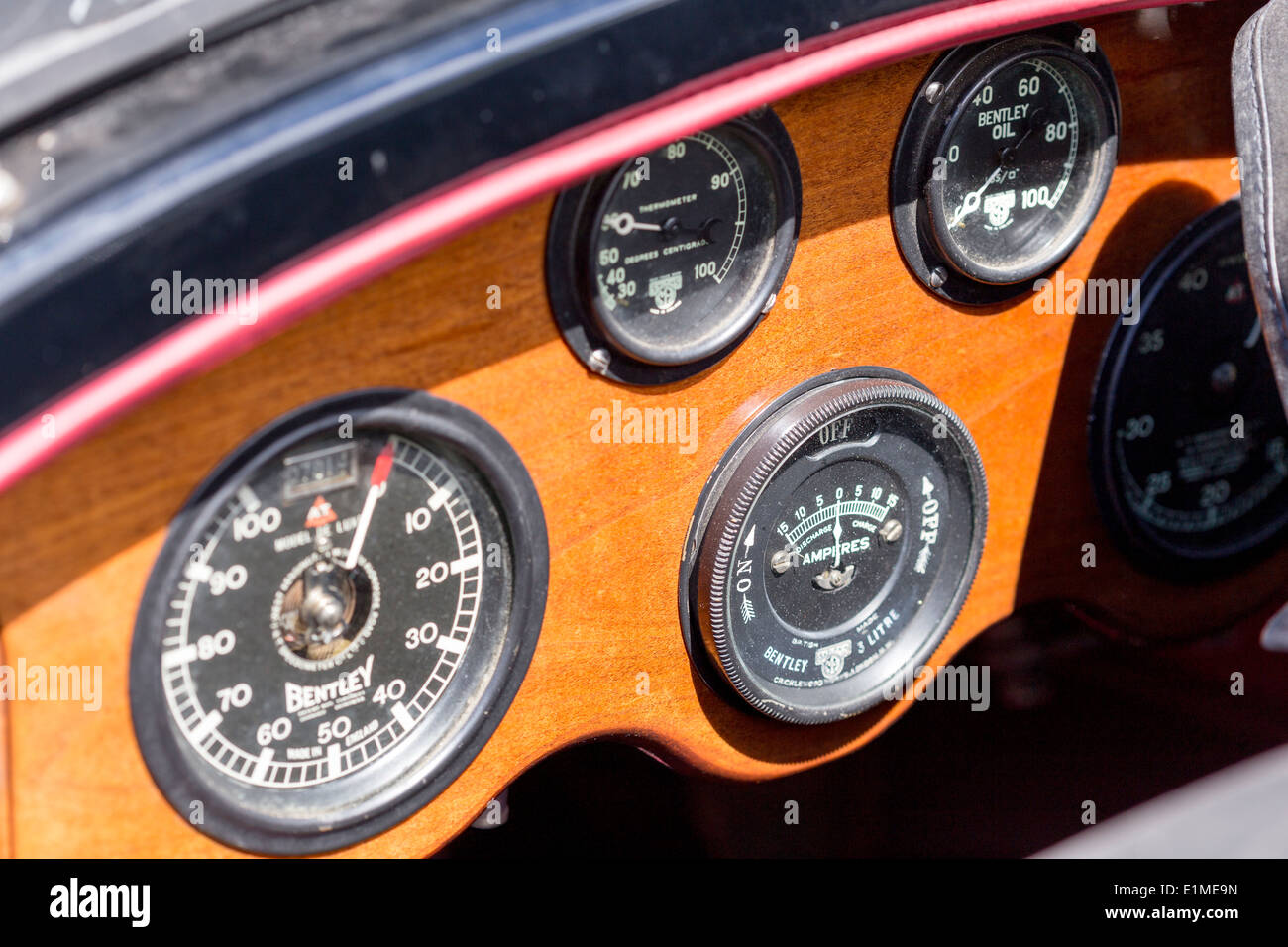 Car Dash Board Stock Photos & Car Dash Board Stock Images - Alamy