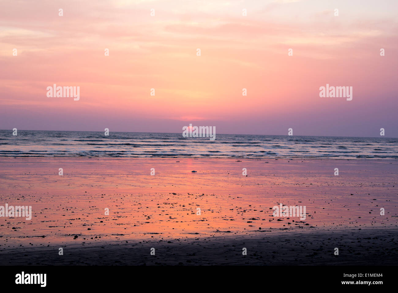 Tithal beach hi-res stock photography and images - Alamy