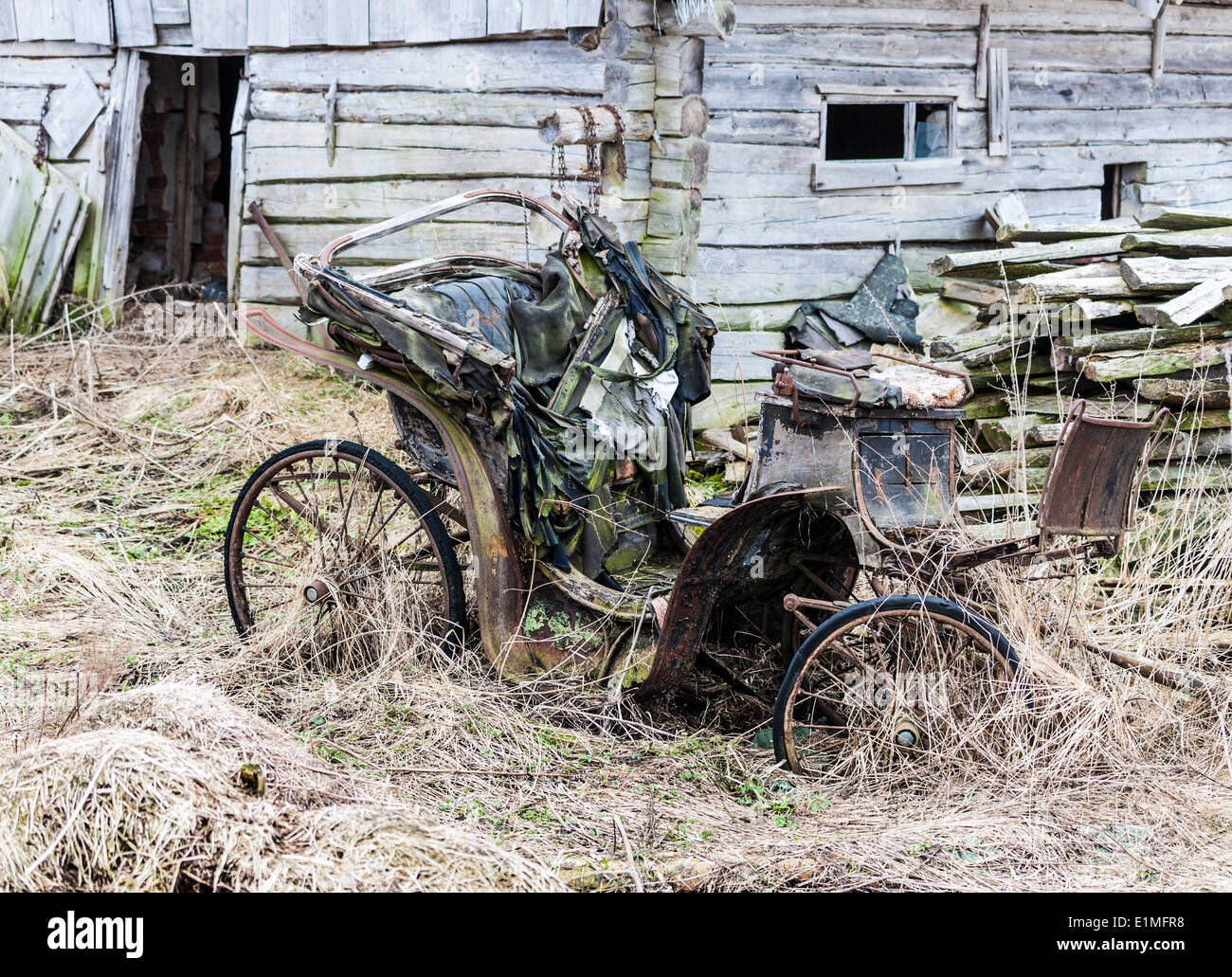 Old and in bad state hi-res stock photography and images - Alamy