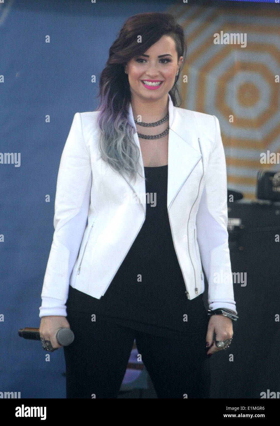 New York, New York, USA. 5th June, 2014. Singer DEMI LOVATO performs on ...