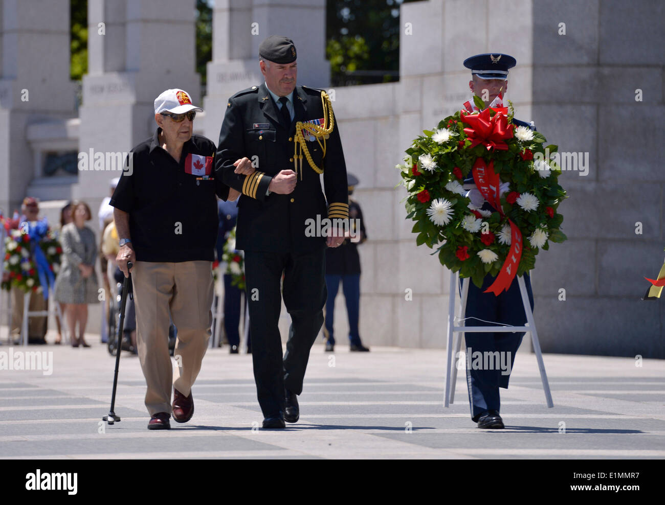 World war veteran walks hi-res stock photography and images - Alamy
