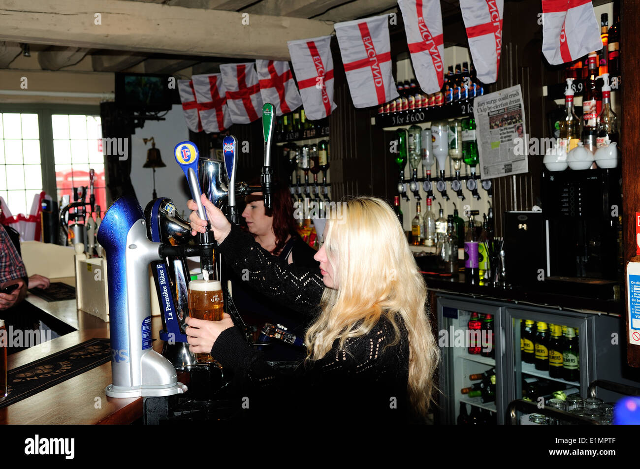 Newark By-Election 05th June 2014 .UKIP Party . The Queens Head Public ...