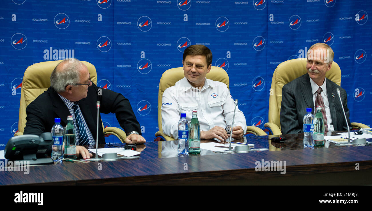 Expedition 40 Post Docking Statement Stock Photo - Alamy