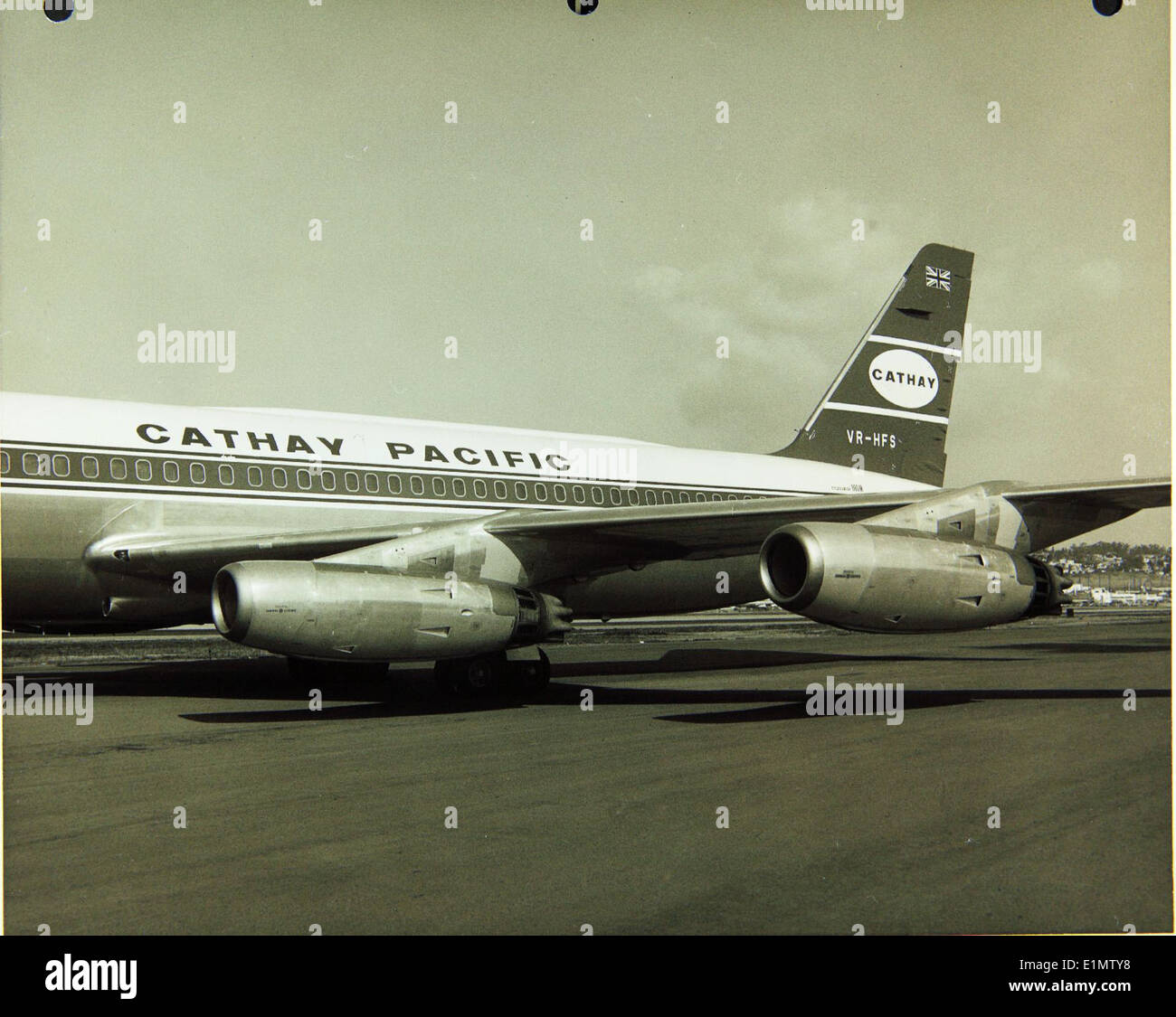 The Convair 880, an American-built airliner, was equipped with the ...