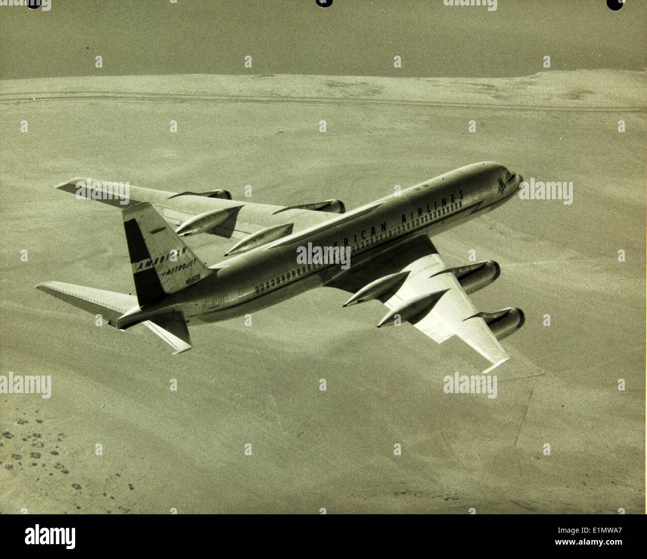Convair 990 High Resolution Stock Photography and Images - Alamy