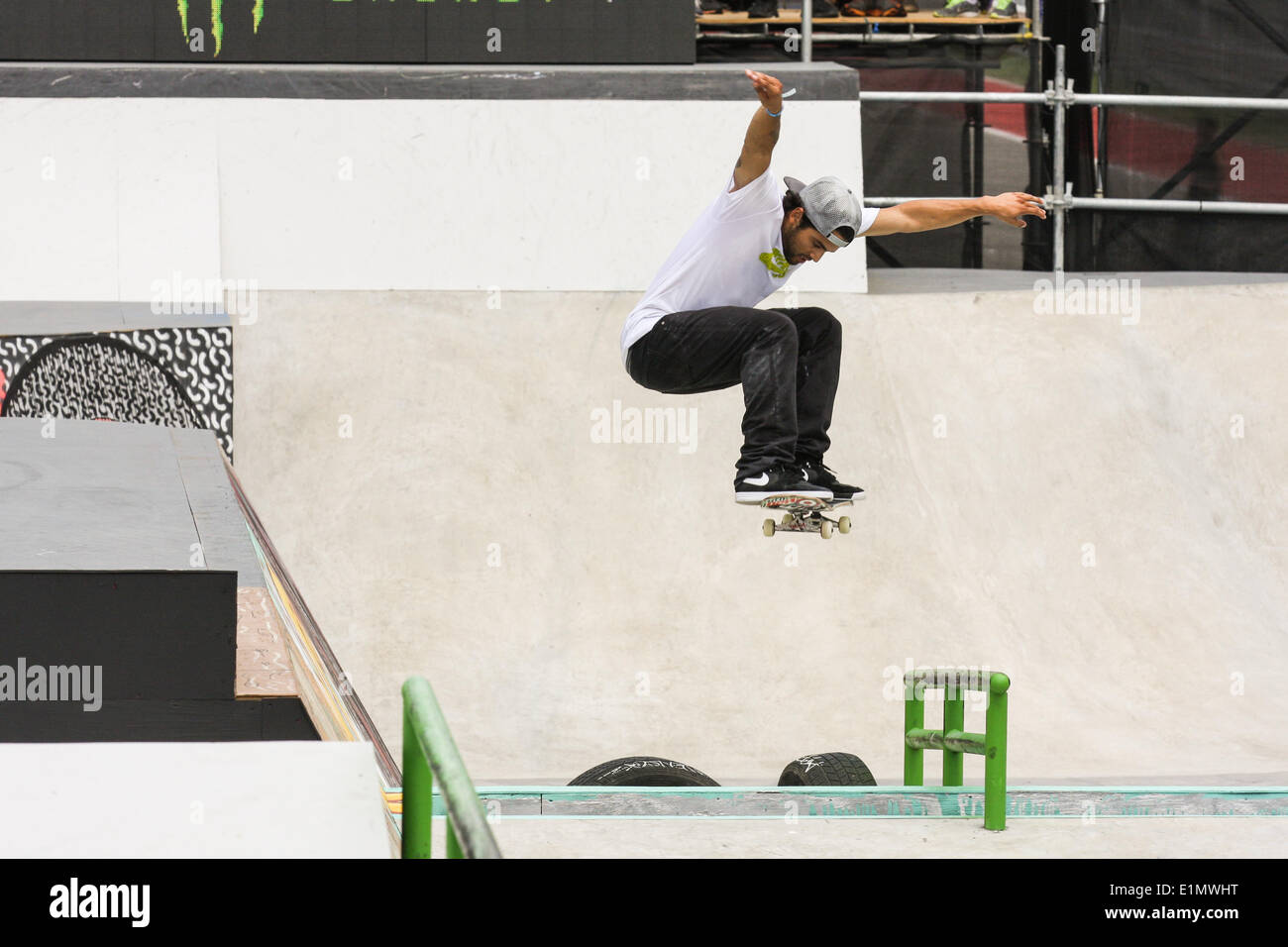 Rod rodriguez hi-res stock photography and images - Alamy