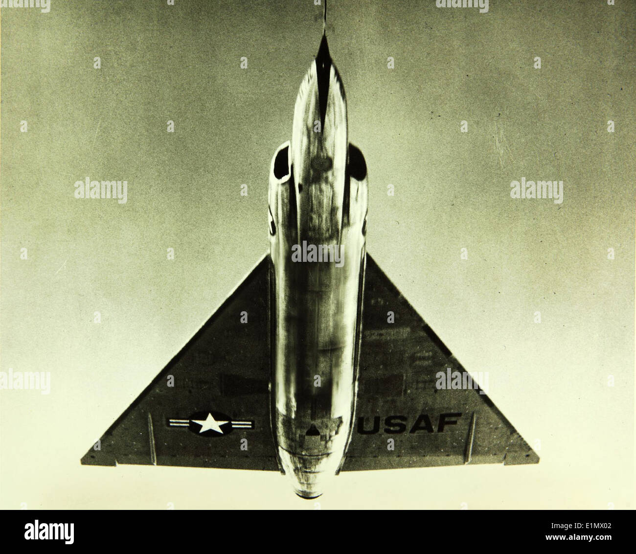 The Convair F-102 Delta Dagger was an American interceptor aircraft ...