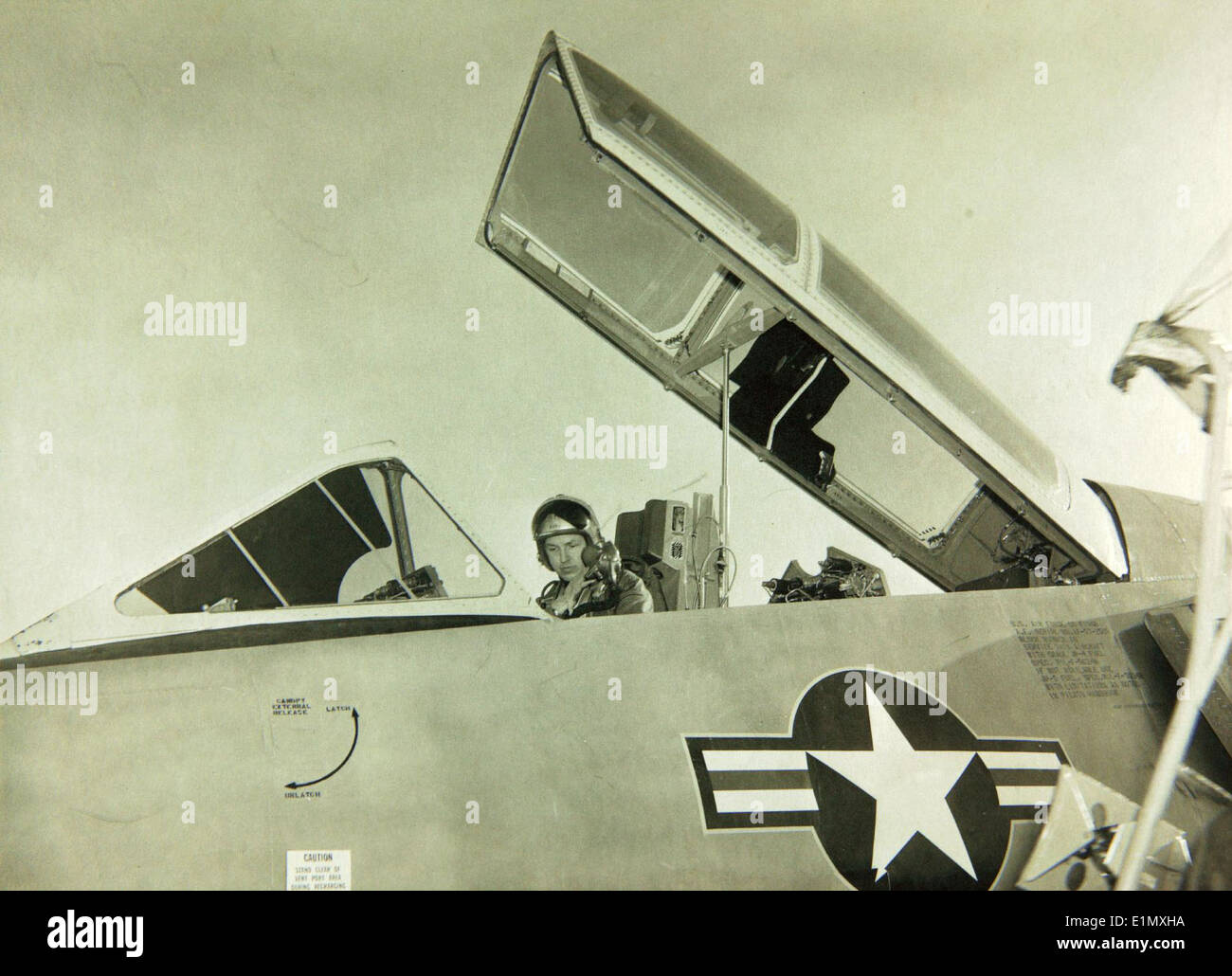 The Convair F-106 Delta Dart was a supersonic interceptor developed for ...