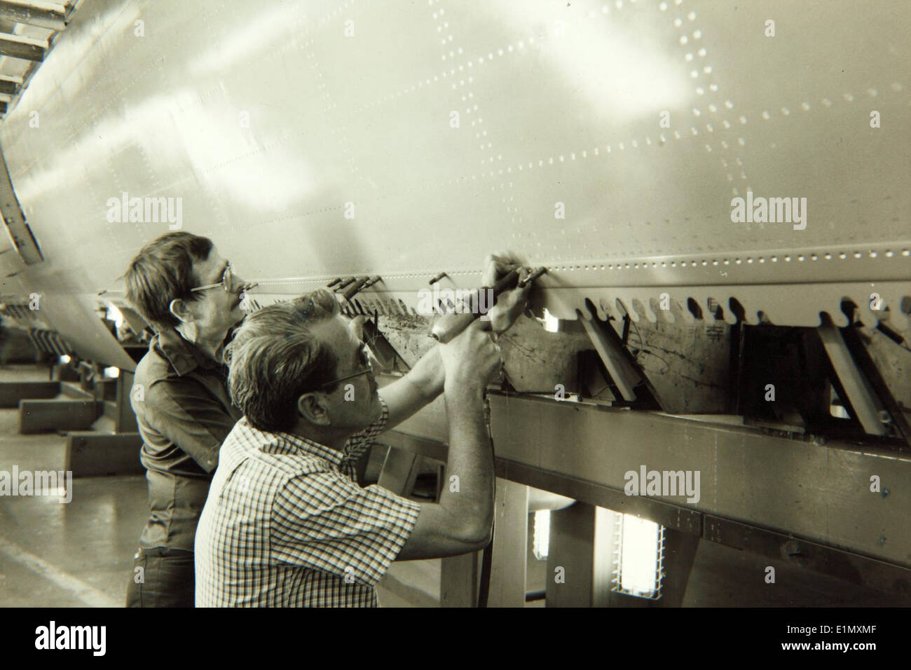 The McDonnell Douglas DC-10 was a wide-body airliner developed in the ...