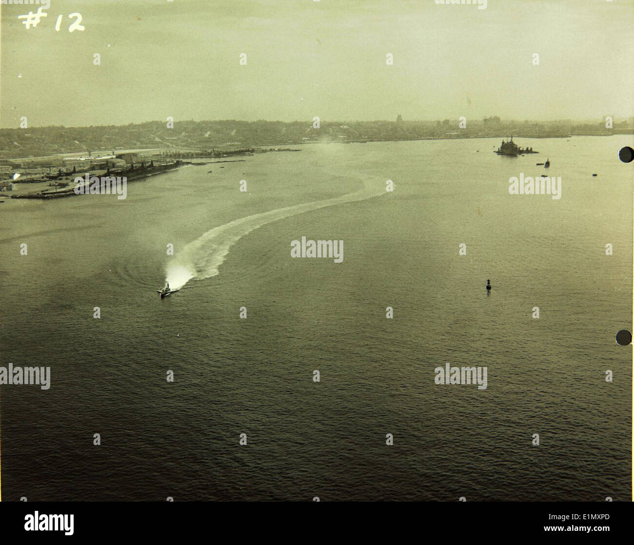 The Convair XF2Y Sea Dart was an experimental amphibious fighter ...