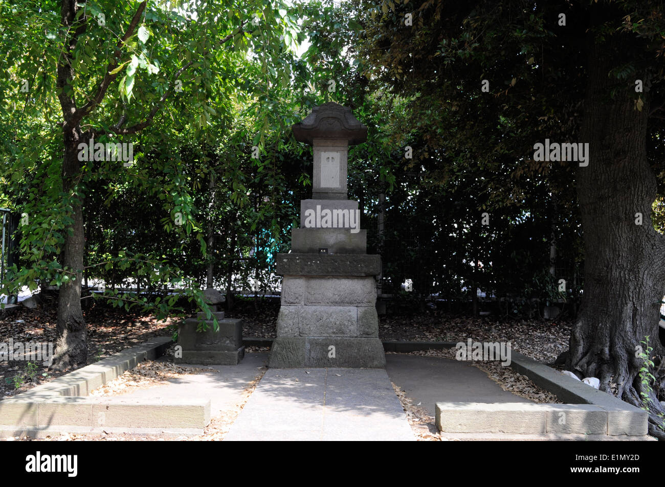Tamagawa shrine hi-res stock photography and images - Alamy