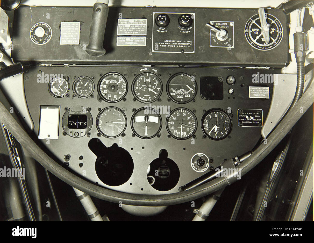 Air corps basic trainer hi-res stock photography and images - Alamy