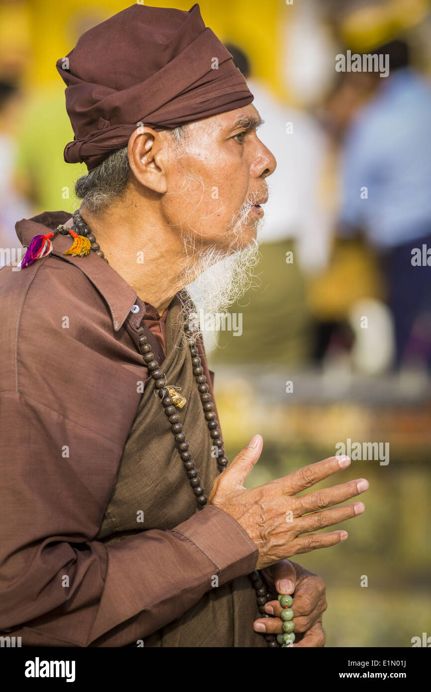 Yangon, Yangon Region, Myanmar. 7th June, 2014. A Burmese hermit monk ...