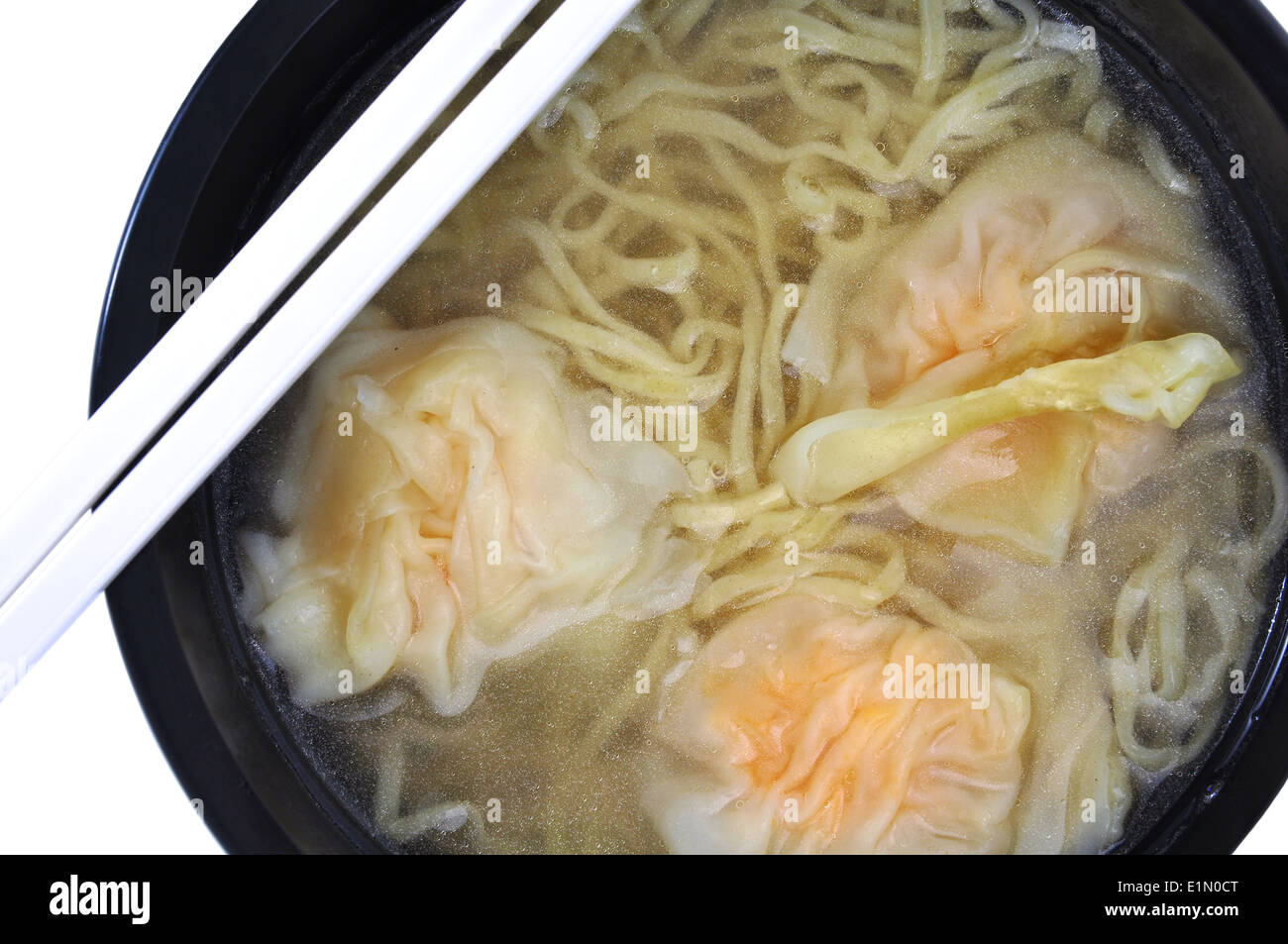 Chinese wonton noodles hi-res stock photography and images - Alamy