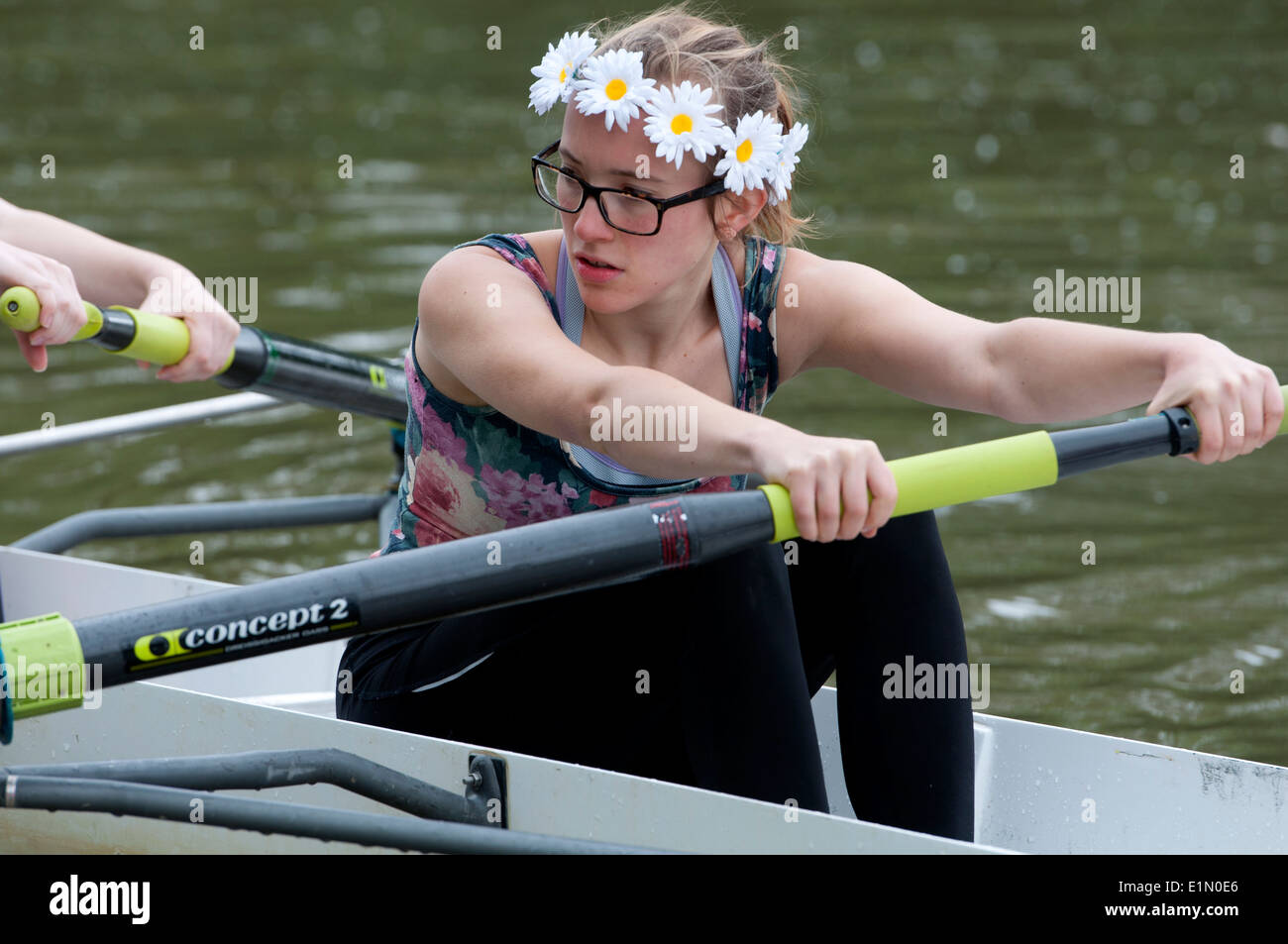 College oxford students rowing women hi-res stock photography and ...