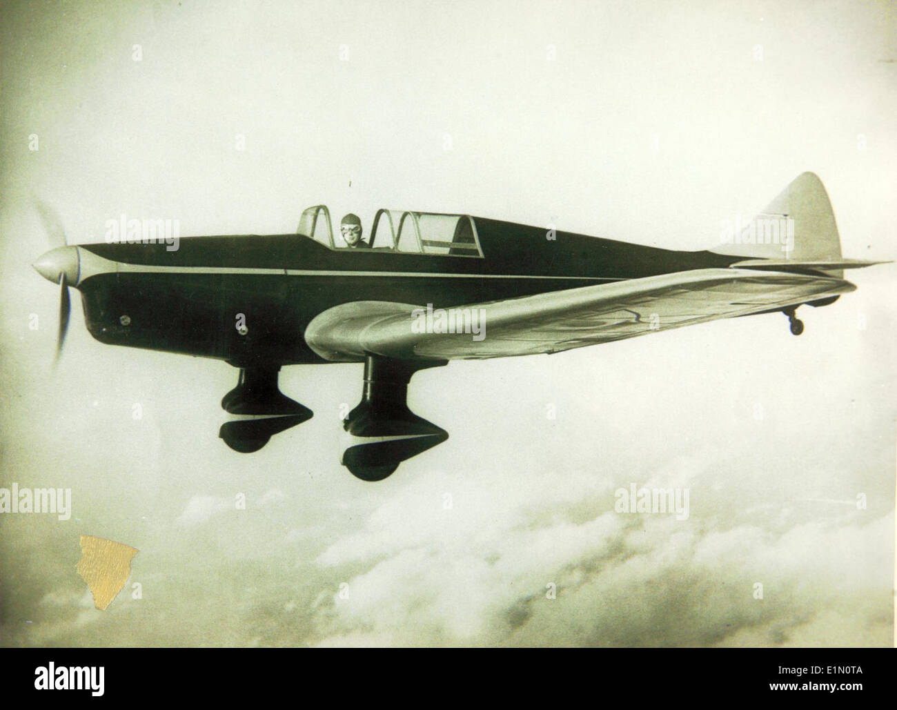 Ww2 raf aircraft hi-res stock photography and images - Alamy