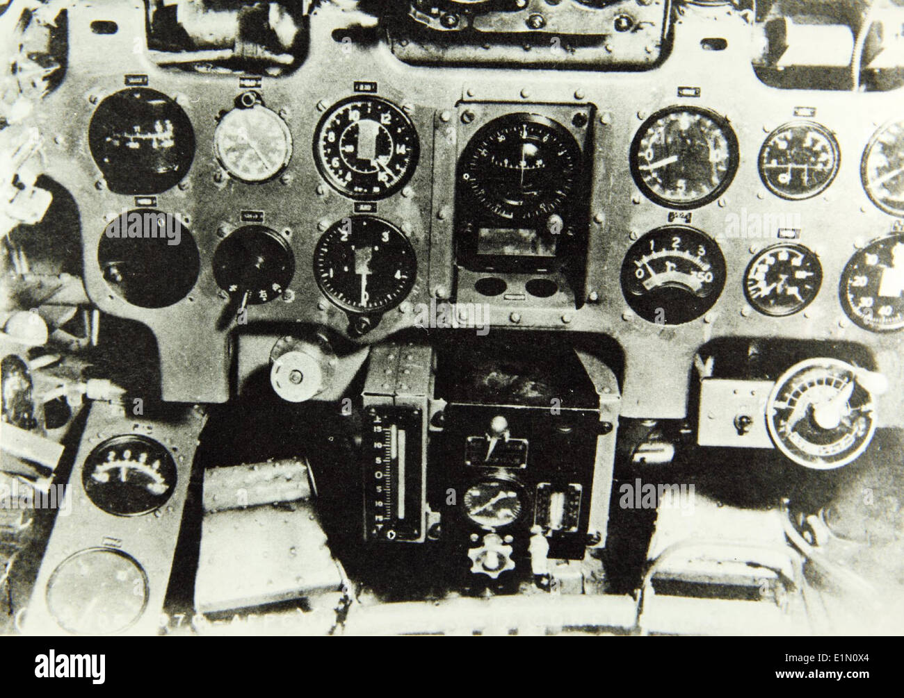 The Mitsubishi A6M Zero, known for its role in World War II, was a ...