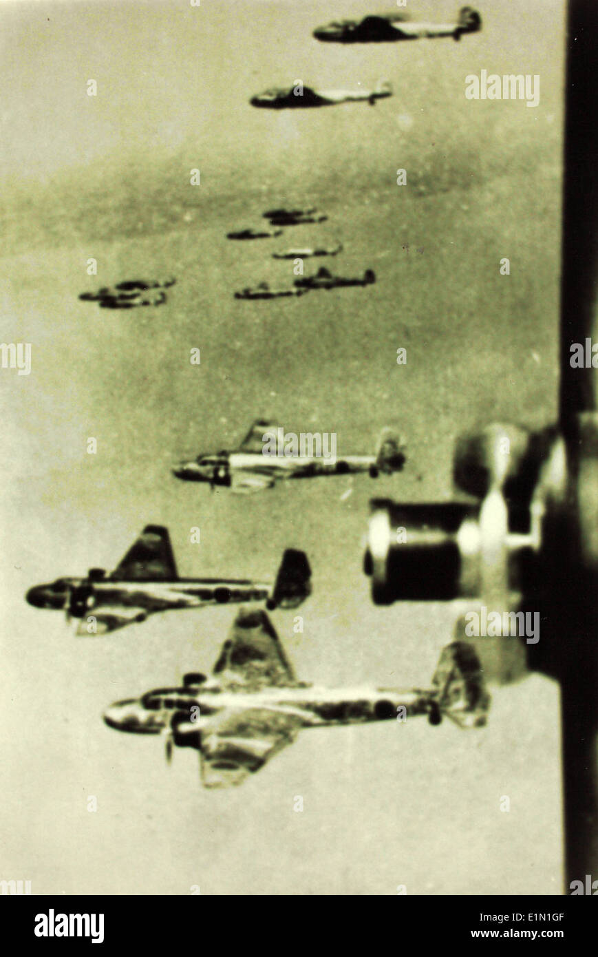 The Mitsubishi G3M2, known as the 'Nell,' was a Japanese twin-engine ...