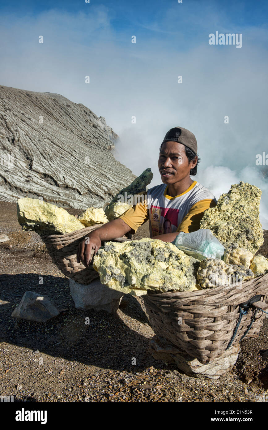 Asian miner hi-res stock photography and images - Alamy