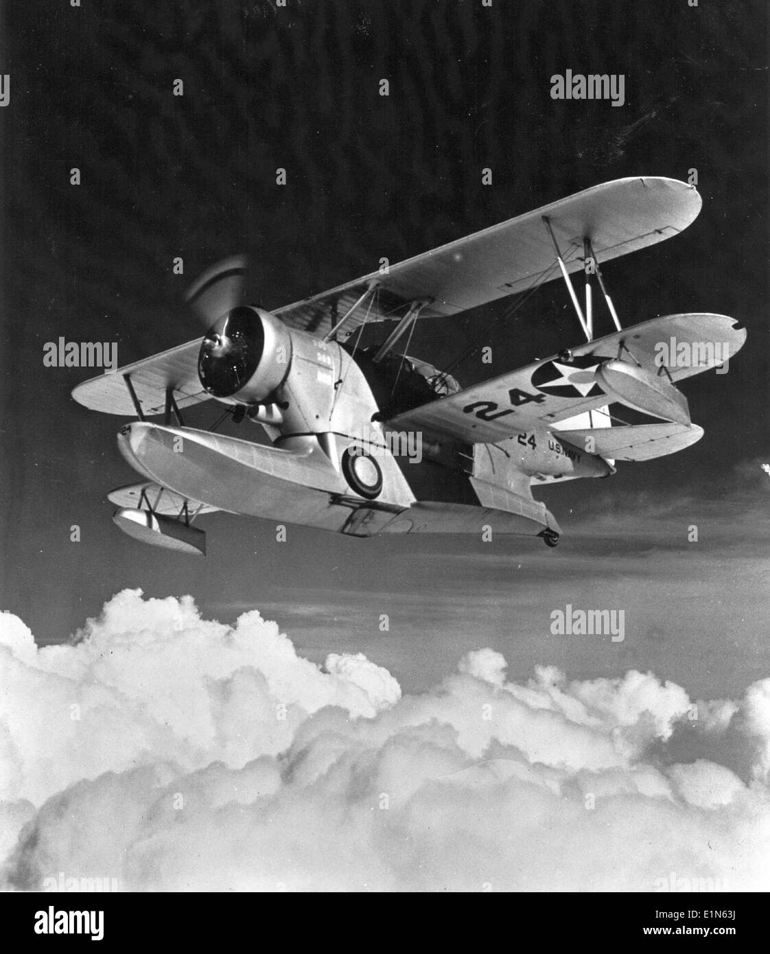 The Grumman J2F-2 was a versatile amphibious aircraft used by the U.S ...